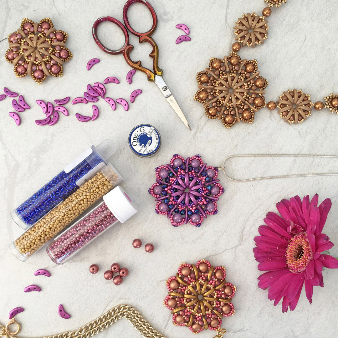 Beading tutorials with pearls – from bead artists all around the world