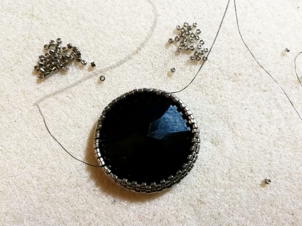 Midnight Sky Cuff Bracelet – bead embroidery tutorial