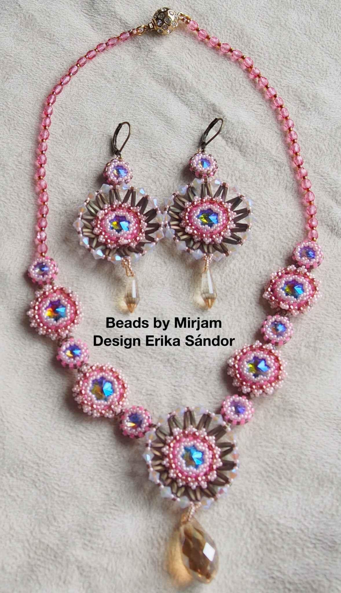 How to make your work last by covering the back of all your Peyote ...