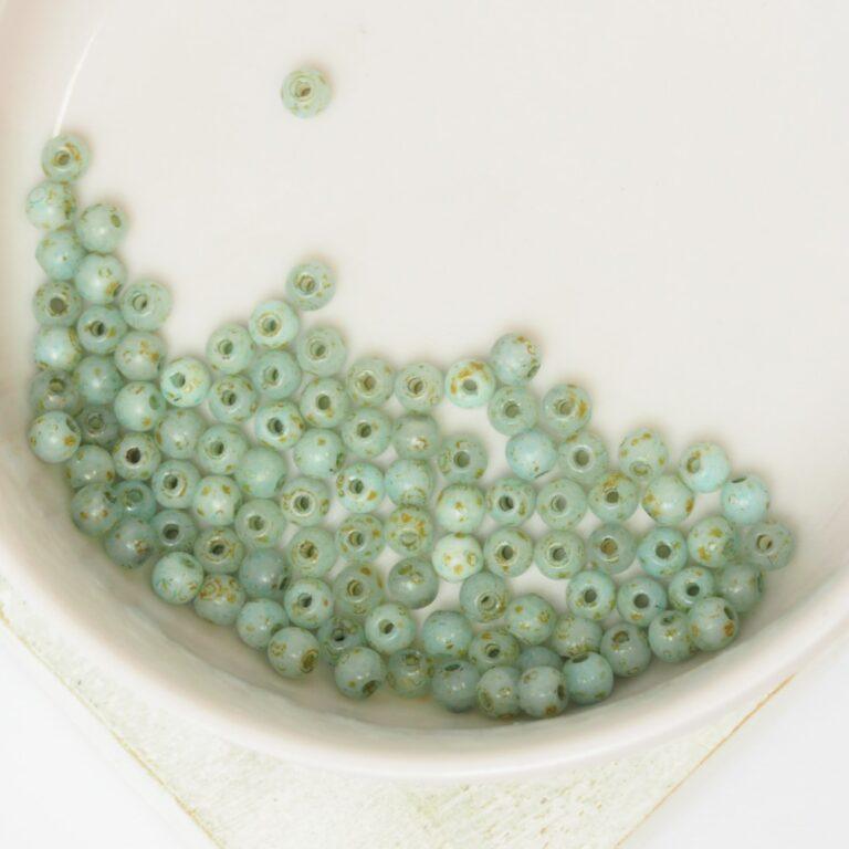 3 mm round glass beads